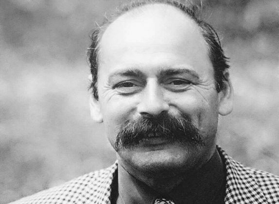 Teodor Keko: Mos u trishto, e shtrenjta ime! - ObserverKult