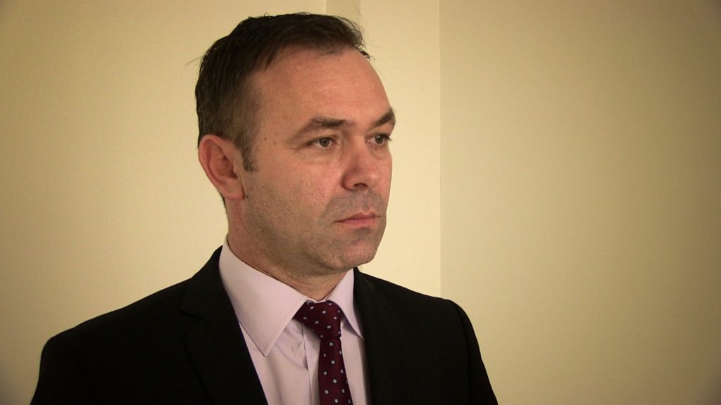 Rexhep Selimi: Të harrosh vdekjen - ObserverKult