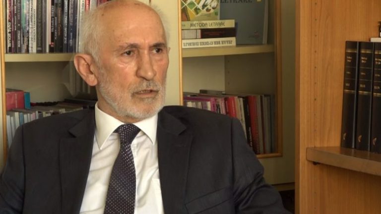 Agim Vinca: Tempulli i Talias dhe apoteoza e shembjes - ObserverKult