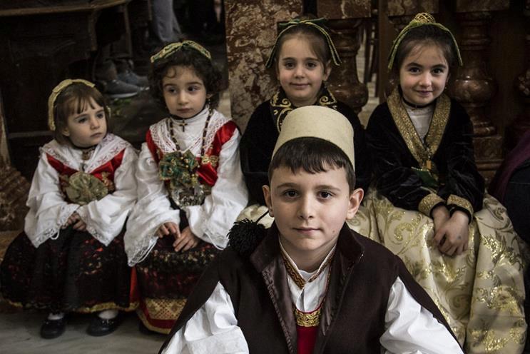 Pashkë arbëreshe: 500 vjetët e Kostumeve Kombëtare (Foto) - ObserverKult