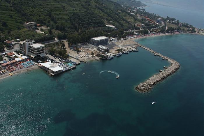 Radhima, fshati shqiptar që po mahnit botën (Video) - ObserverKult