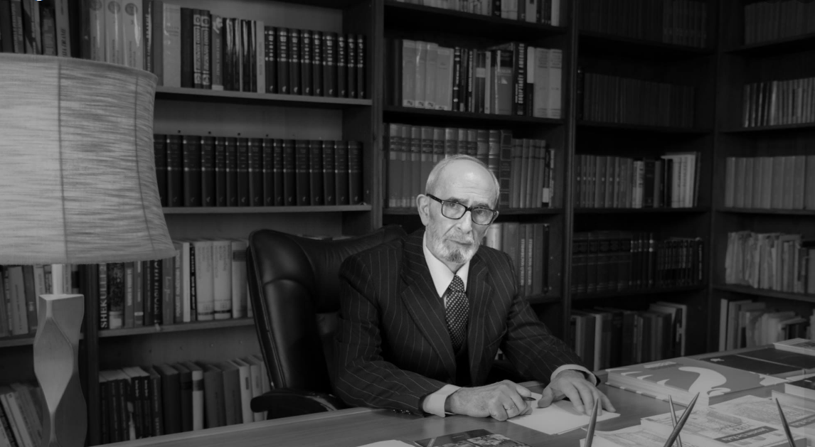 Rexhep Qosja - ObserverKult