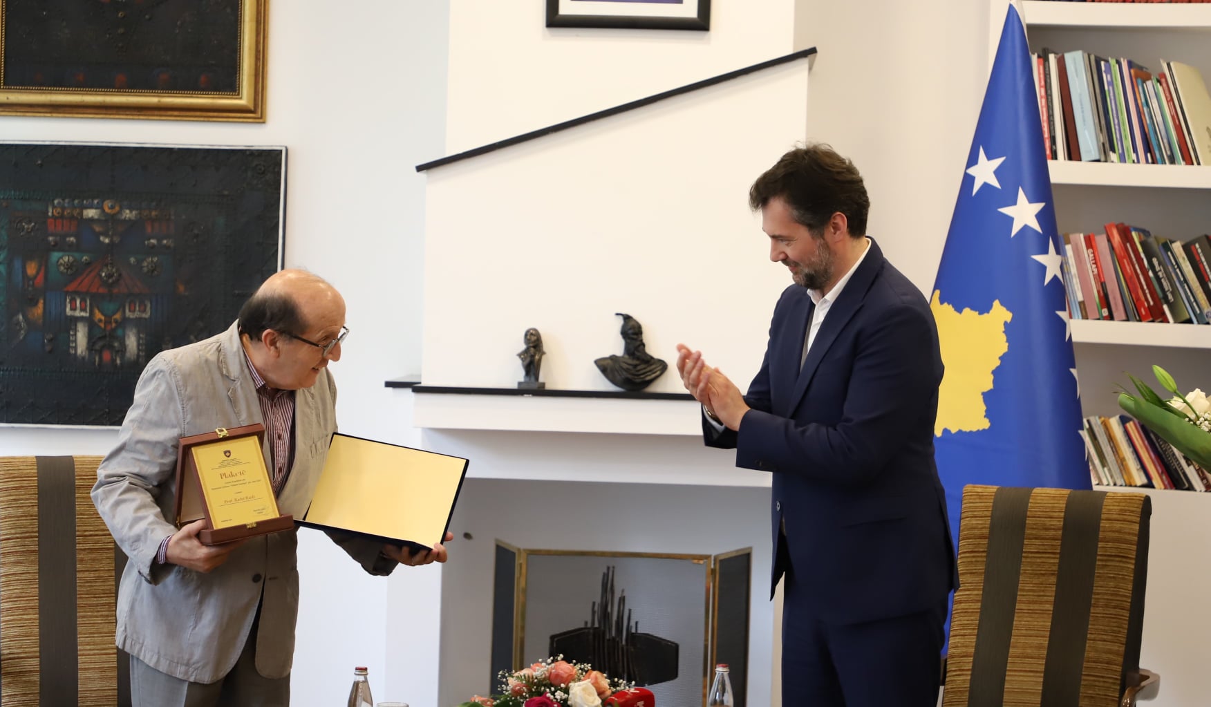 Ndahen çmimet tradicionale për muzikë nga Ministria e Kulturës ...