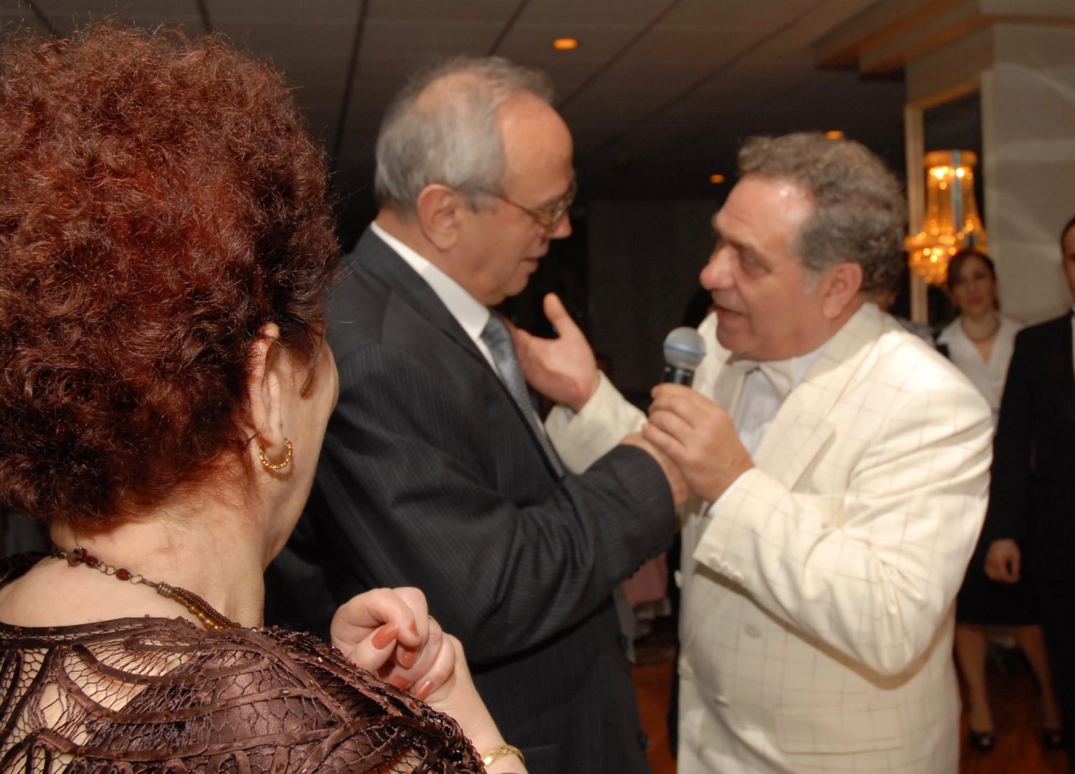 Shkrim prekës i mikut për Koço Devolen: Duhet të ikje që ta kuptonim se ...