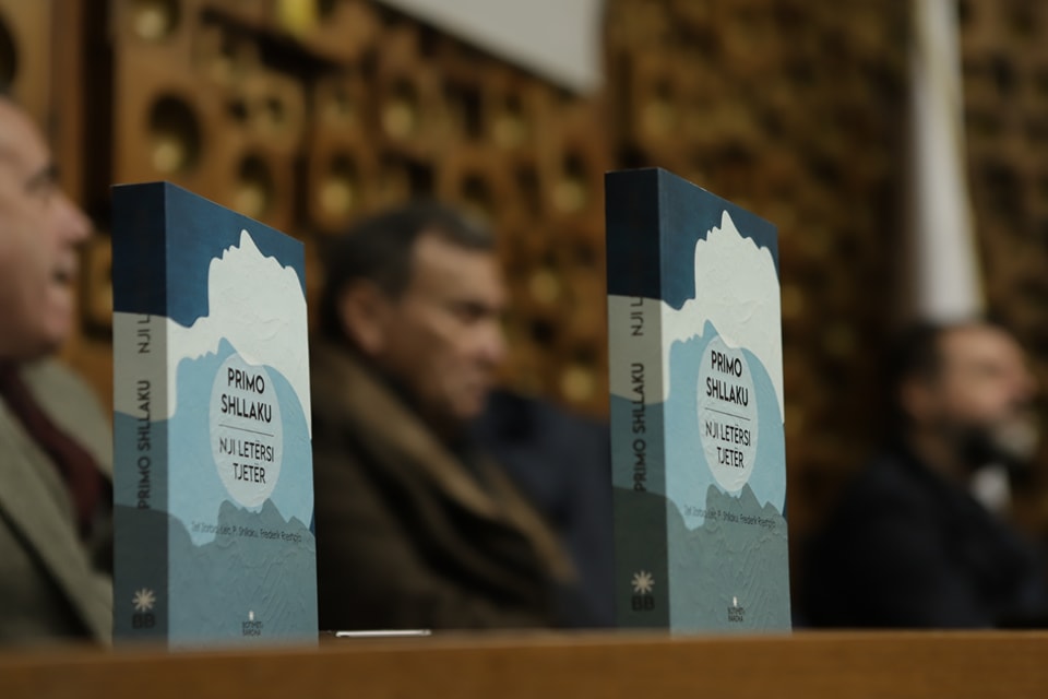 “Nji letërsi tjetër": Në Prishtinë u promovua libri i Primo Shllakut ...