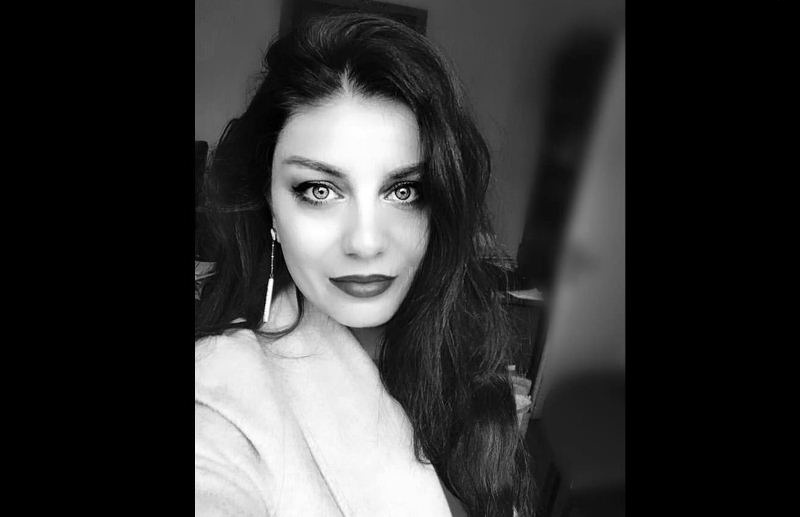 Ekspozitë në ObserverKult: Ismane Mehdi, piktore (Foto) - ObserverKult