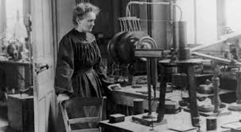 Marie Curie, kush ishte shkencëtarja e vetme që ka fituar 2 çmime Nobel ...
