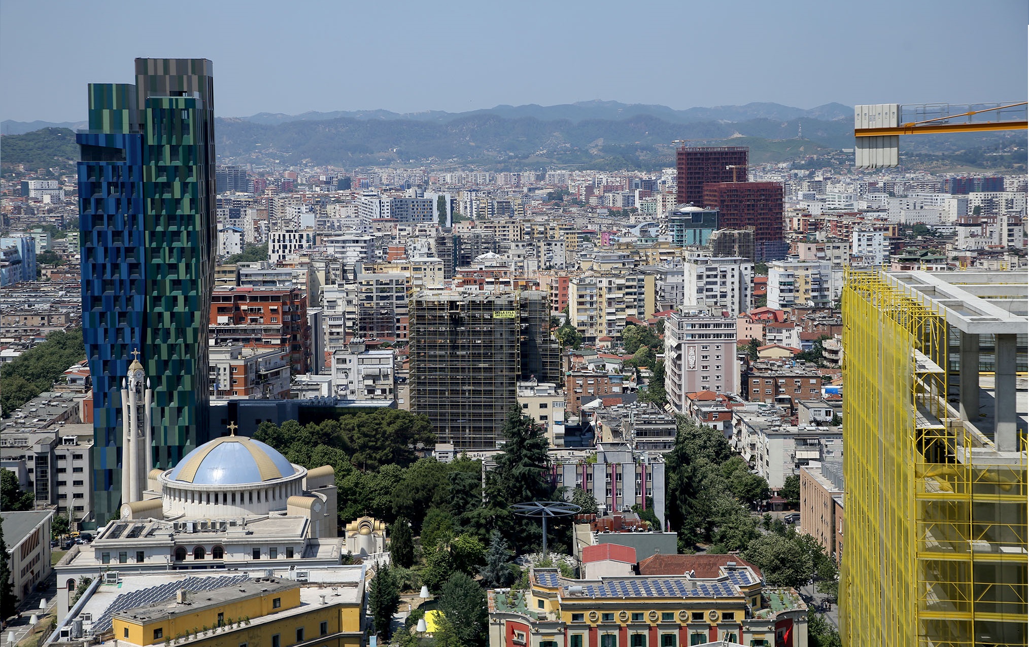 Mihal Hanxhari: Zot shpëtoje Tiranën! - ObserverKult