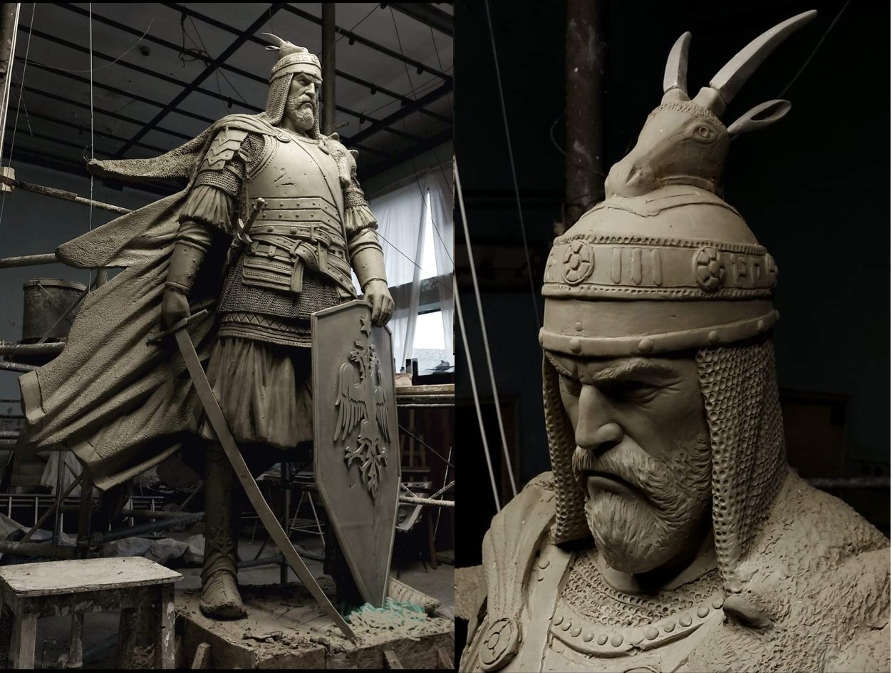 E mahnitshme: "Ringjallet" Skënderbeu nga duart e skulptorit Gëzim ...