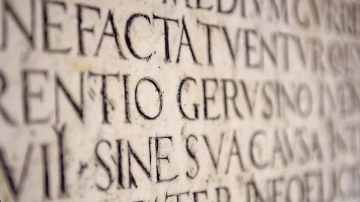 Pse nuk duhet të hiqet latinishtja nga shkollat - ObserverKult