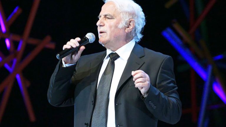 Sherif Merdani, këngëtari që e pësoi nga komunistët, e burgosën e ...