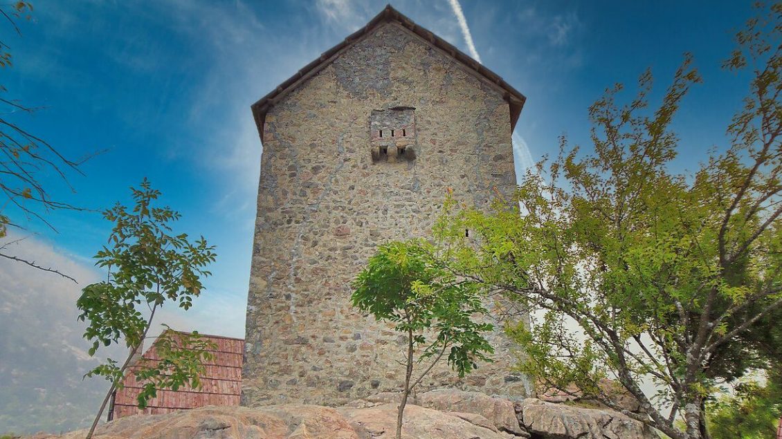 “Kulla e Ngujimit” dhe historia e izolimeve- pse iu ndryshua disa herë ...