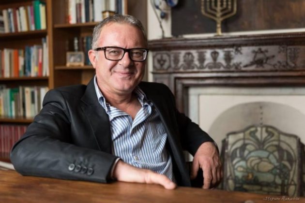 Fatmir R. Gjata: Lypsari i vogël - ObserverKult