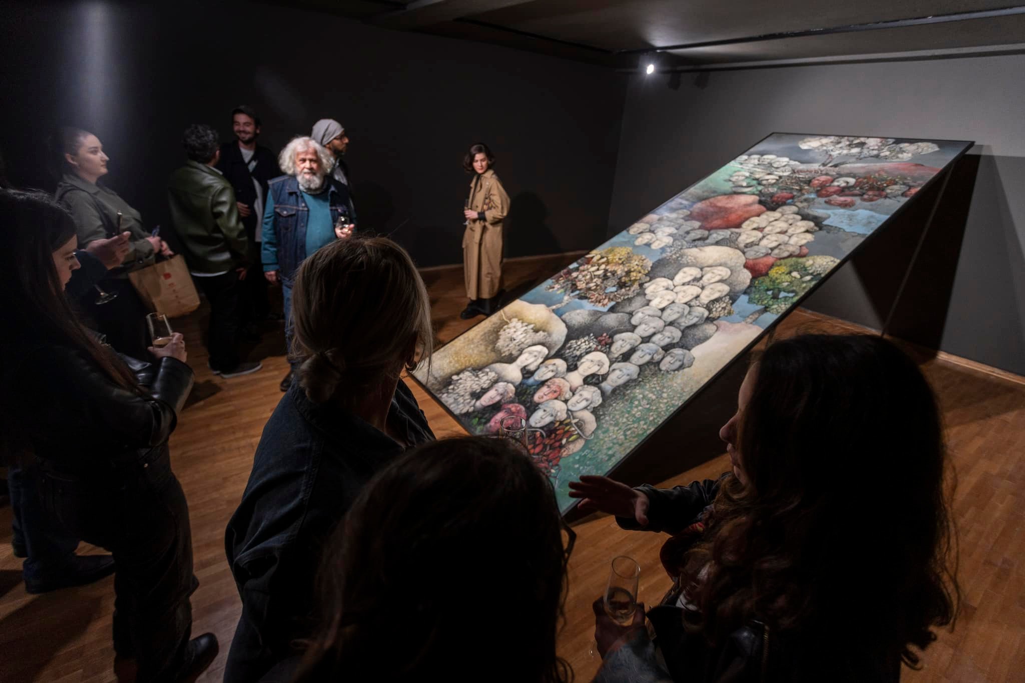 Hapet ekspozita retrospektive e artistit të ndjerë, Gjelosh Gjokaj ...