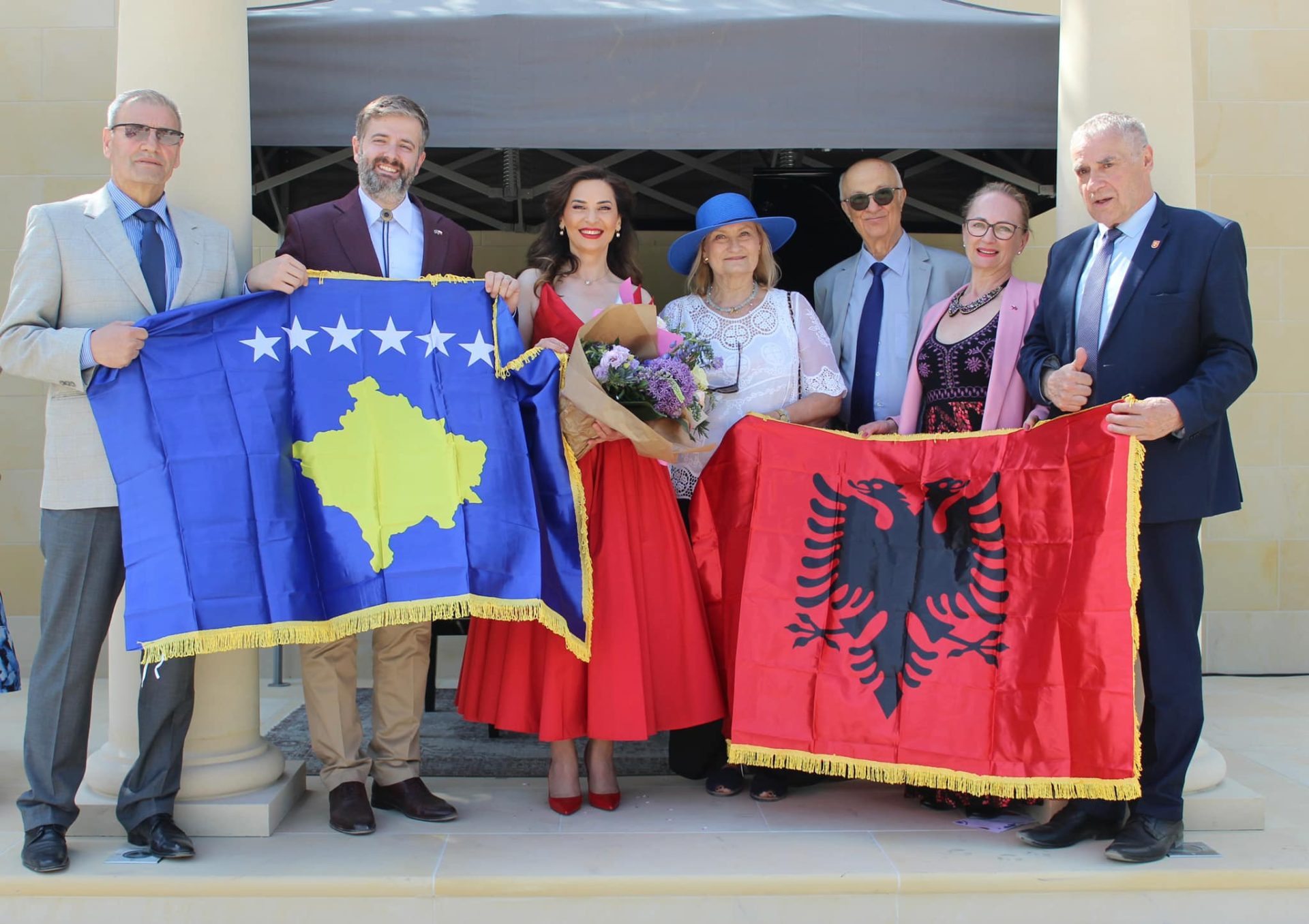 Pianistja Lule Elezi shkëlqen me koncert solistik në Poloni - ObserverKult