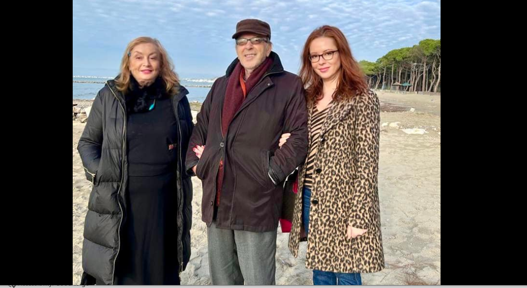 E bija, Besiana i jep lamtumirën e fundit Ismail Kadaresë me vargjet e ...