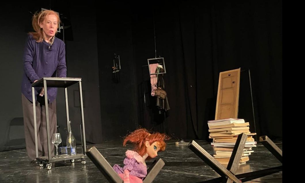 Monodrama "Engjëjt" bën bashkë tre artistë shqiptarë, Vefi Redhin nga ...