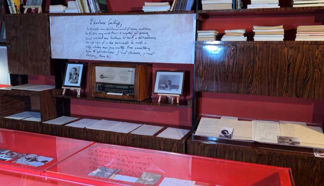 “Trashëgimia letrare e Dritëro Agollit”, studiuesit përkujtojnë veprën ...